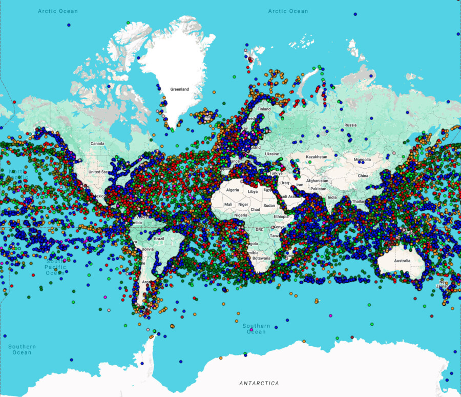 Historical AIS Data from BigOceanData